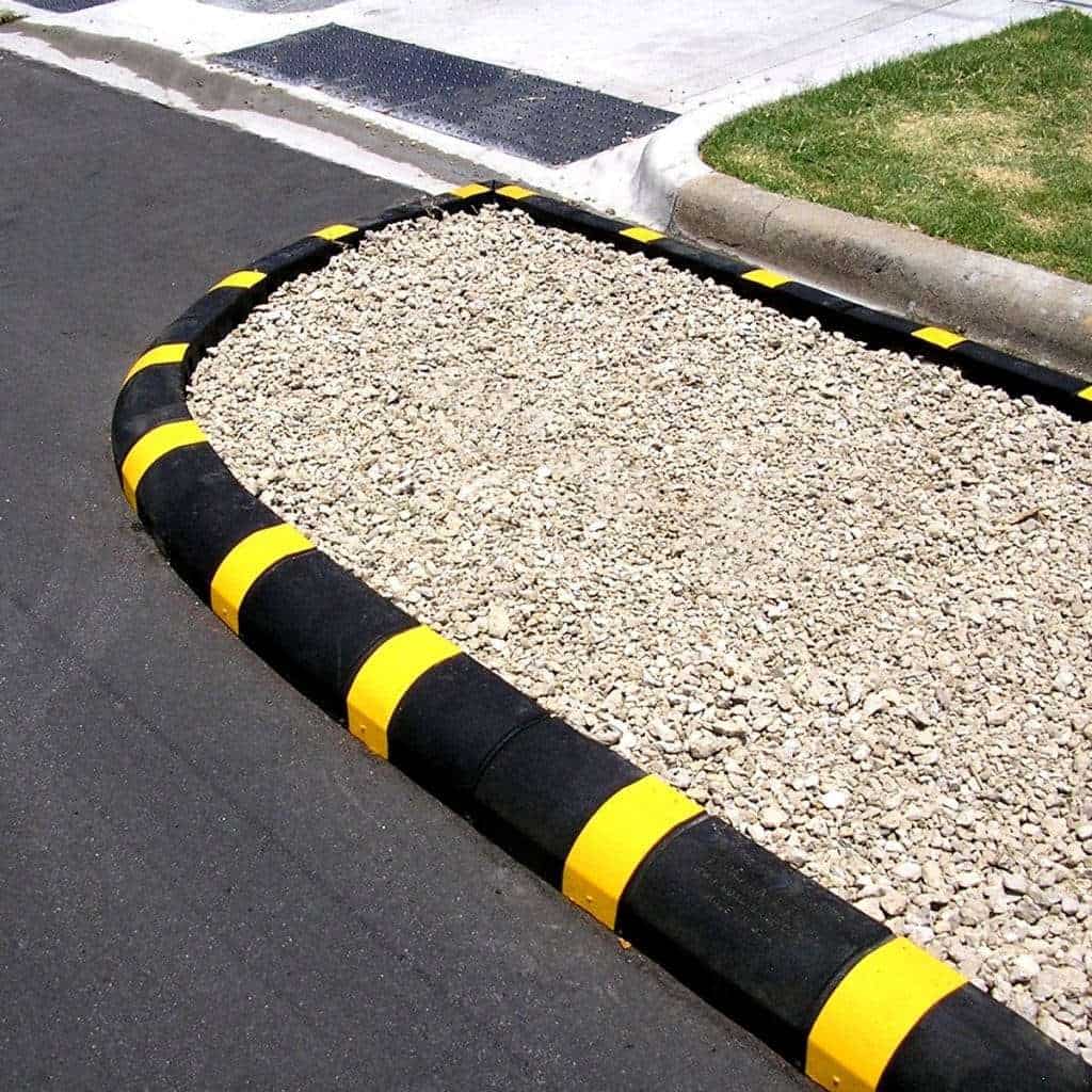 Traffic Island Meridian System - RubberForm Recycled Products